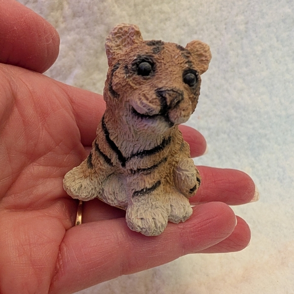 stone critters littles | Art | Vintage 9s Stone Critters Littles Tiger ...
